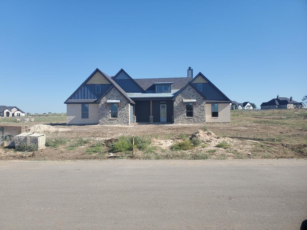 J Everett Custom Homes LLC